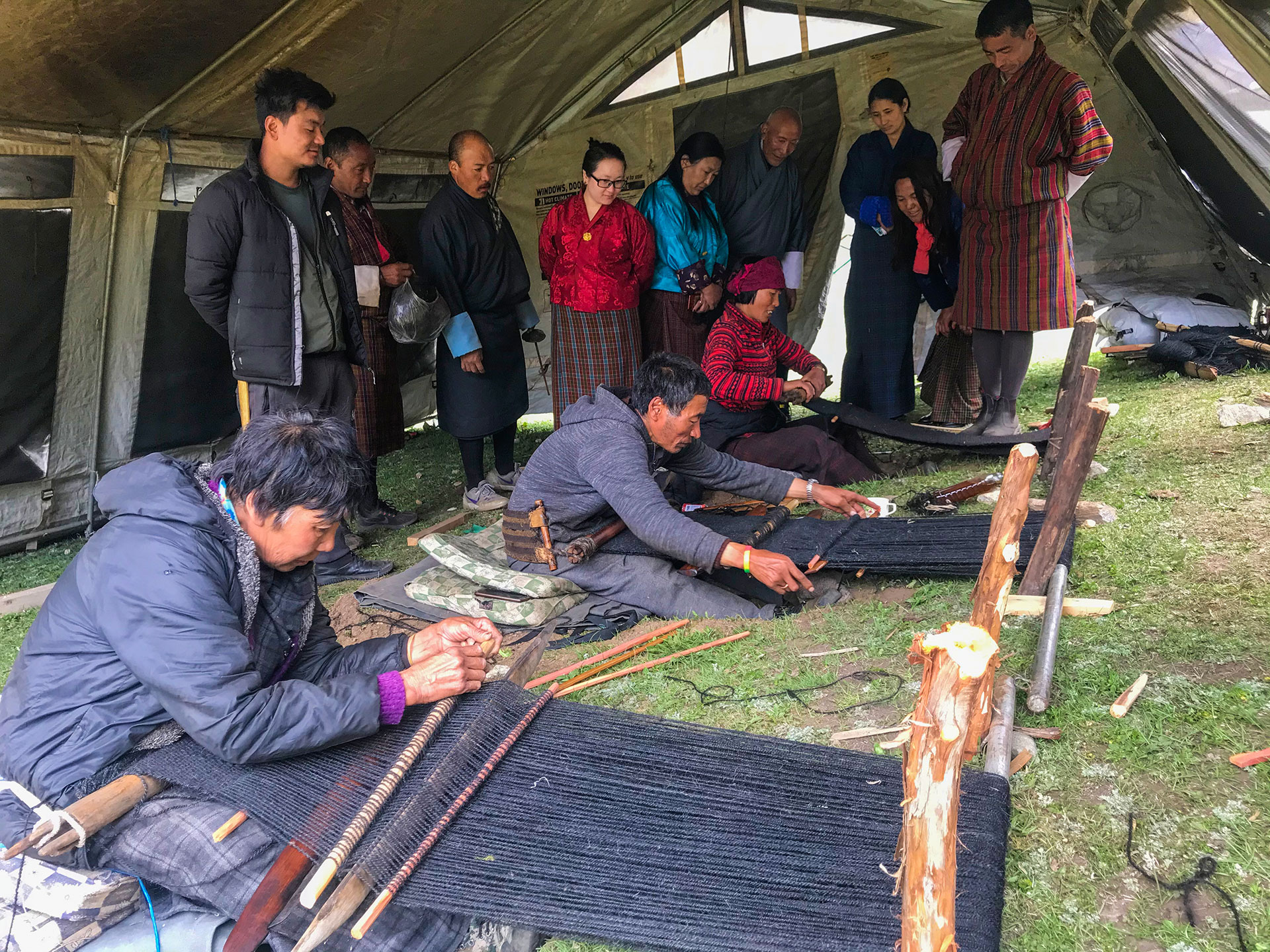 Highlanders Trained on Traditional Yak-hair Tent Weaving