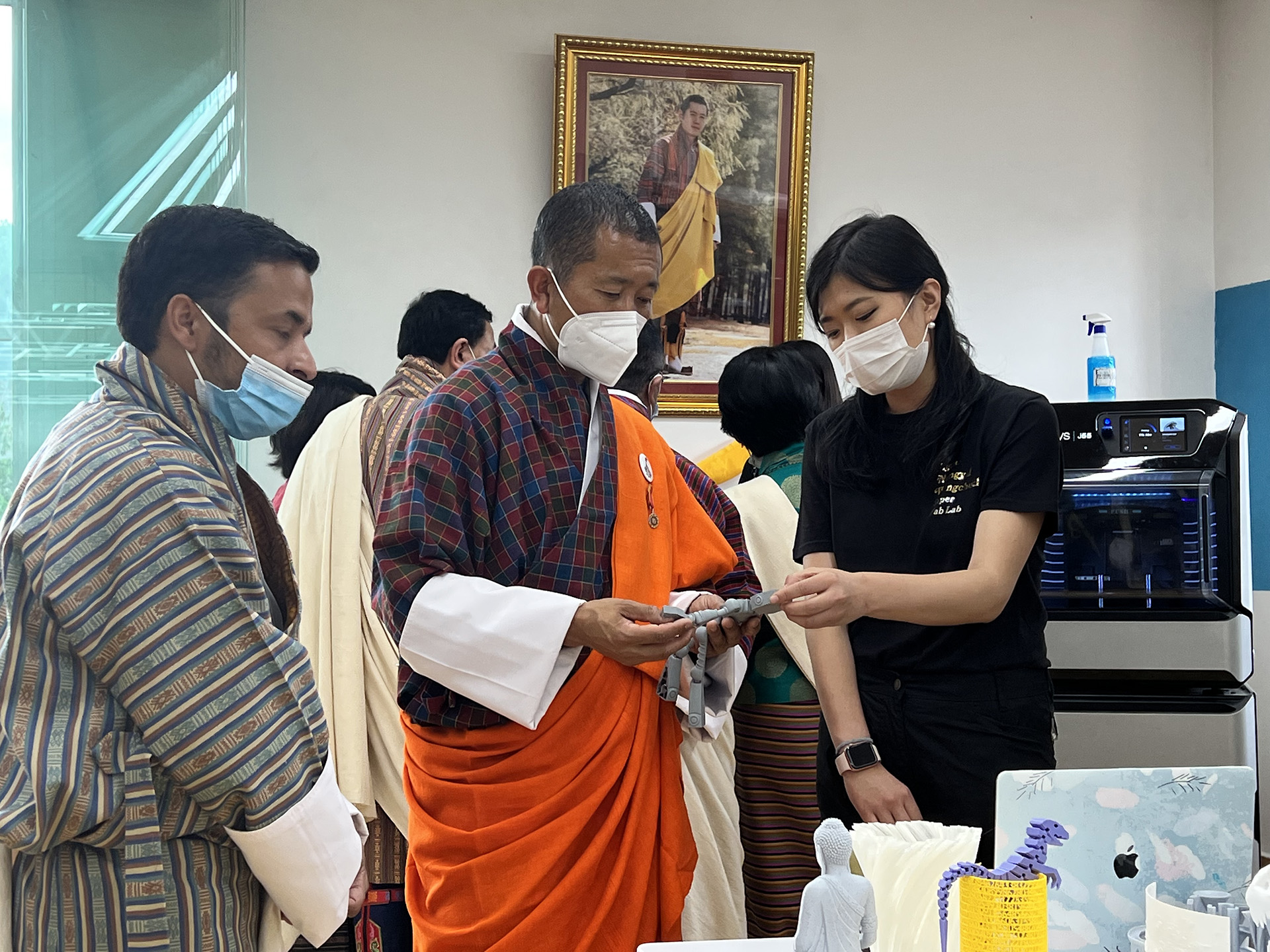 HRH Gyalsey Inaugurates Jigme Namgyel Wangchuck Super FabLab and FabLab ...